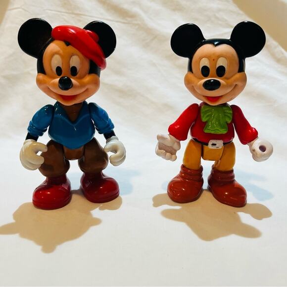 arco | Toys | Vintage Pair Of Arco Walt Disney Mickey Mouse Plastic ...